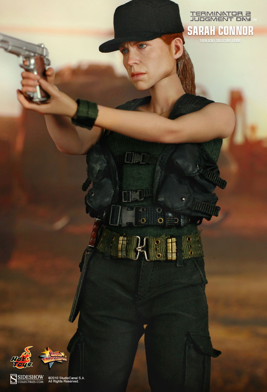 Figurine 1/6 Terminator 2 - Sarah Connor (Endommagé) - Machinegun.fr