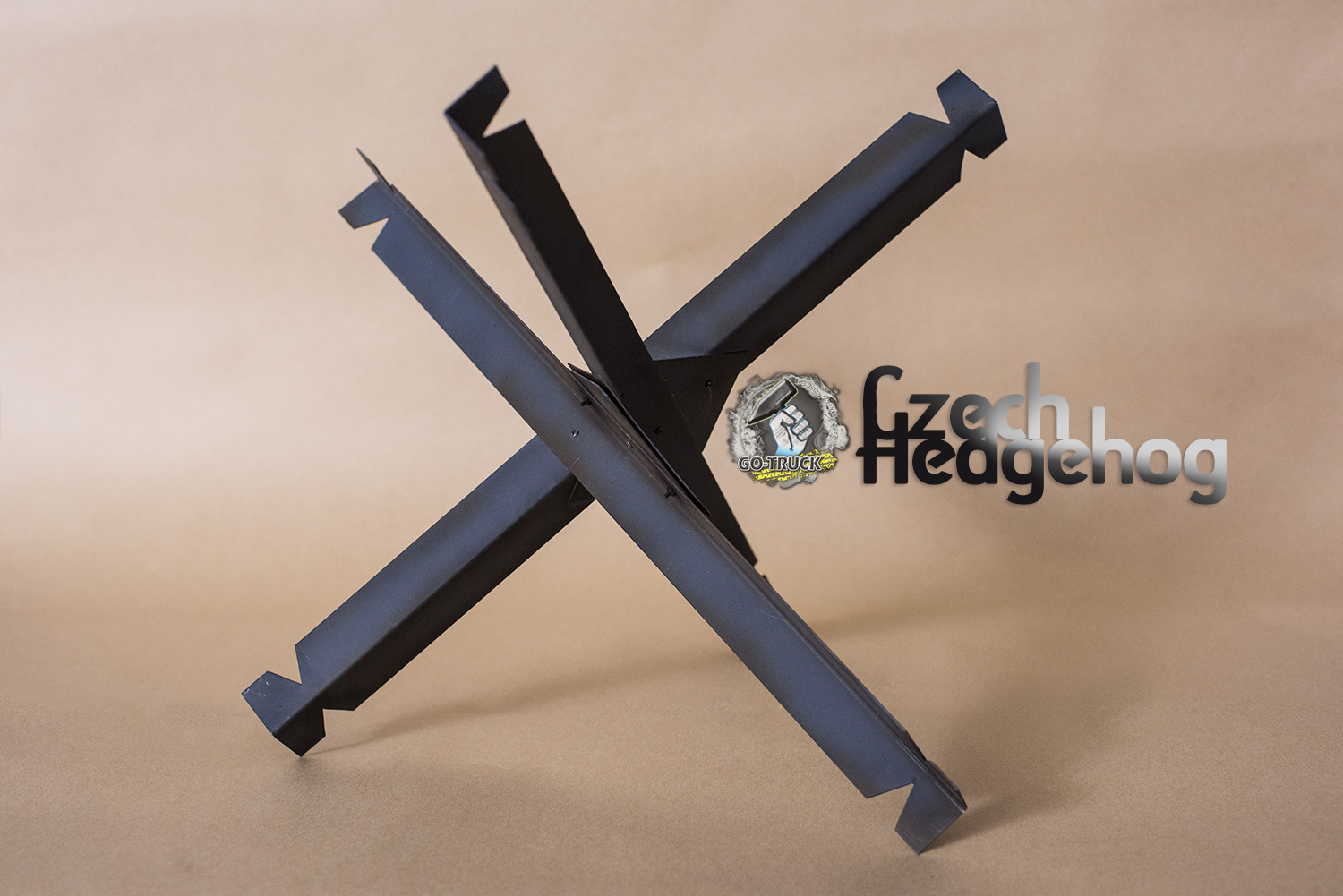 Diecast Czech Hedgehog Anti Tank Obstacle (Black) Go Truck - Machinegun