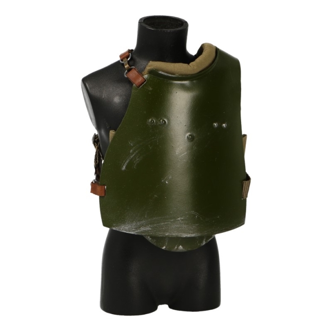 Diecast Worn SN-42 Body Armor (Olive Drab) Alert Line - Machinegun