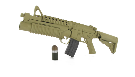 Fusil DD MK18 CBQR 5,56mm avec lance grenade M203 - Machinegun